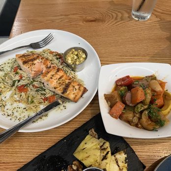 THE GREEK JOINT KITCHEN & BAR - Updated May 2025 - 387 Photos & 193 ...