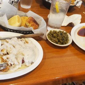 STANLEY KITCHEN FAMILY RESTAURANT - Updated February 2025 - 28 Photos ...