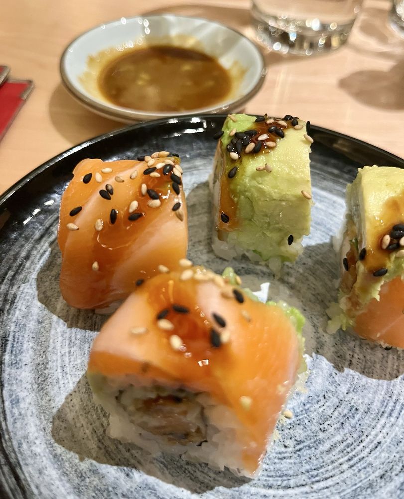 BILLY SUSHI - Updated December 2025 - 61 Photos & 25 Reviews - 116 N ...