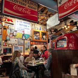 BRICK ALLEY PUB & RESTAURANT - Updated December 2024 - 1658 Photos ...