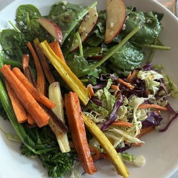 WARD 8 - Updated December 2025 - 512 Photos & 613 Reviews - 90 N ...