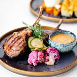 SLOPE ROOM - Updated January 2026 - 321 Photos & 153 Reviews - 352 E ...