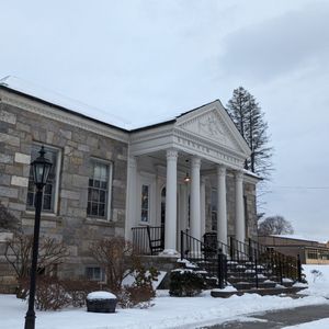 BEEKMAN LIBRARY - Updated August 2025 - 12 Photos - 11 Town Center Blvd ...