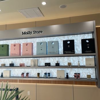 MOLLY TEA - Updated February 2025 - 1560 Photos & 832 Reviews - 605 E ...