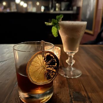 THE WHITE RABBIT - Updated July 2024 - 501 Photos & 366 Reviews - 207 N ...