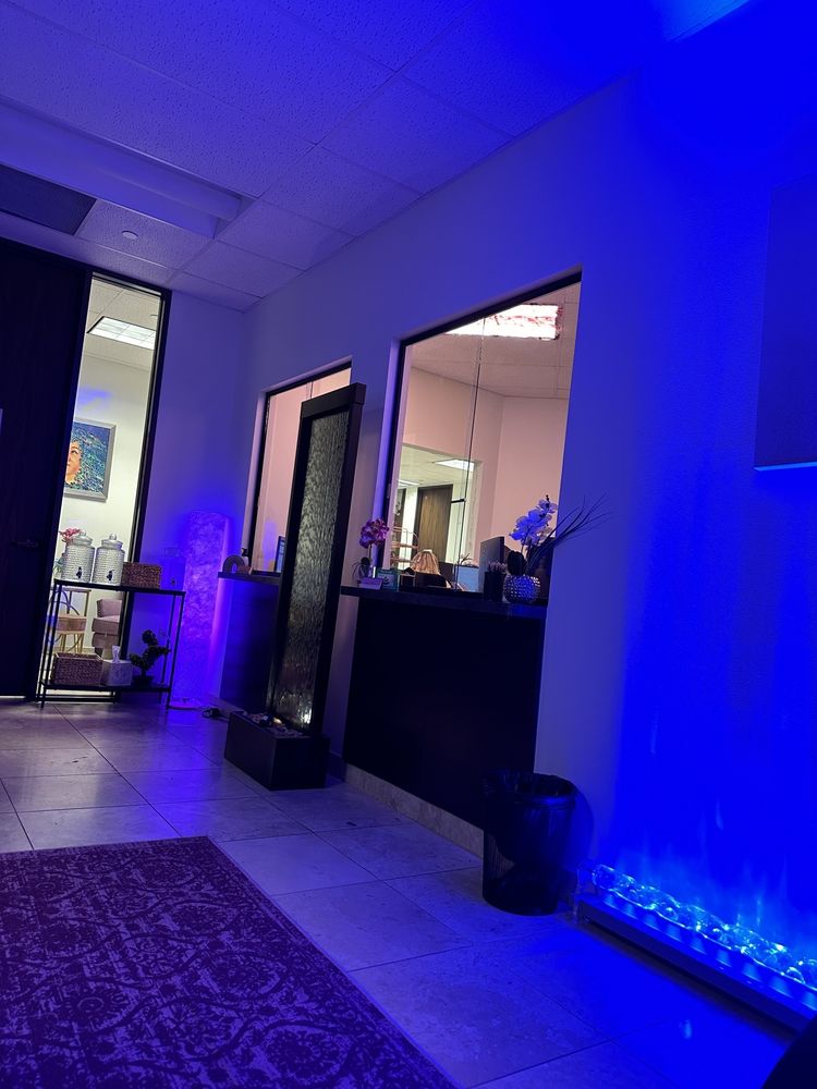 VIOLET CROWN, OB-GYN - Updated October 2025 - 13 Reviews - 12201 ...