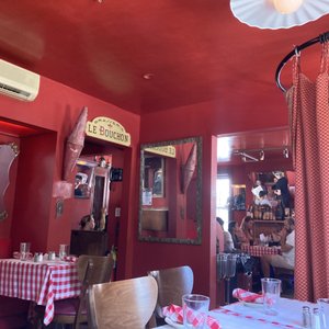 BRASSERIE LE BOUCHON RESTAURANTS - 205 Photos & 249 Reviews - 76 Main ...