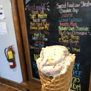HANSEN’S ICE CREAM PARLOR - 48 Photos & 87 Reviews - 30807 114th St ...