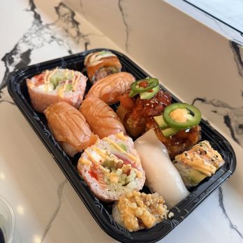 UMI SUSHI - Updated November 2025 - 104 Photos & 33 Reviews - 60 E ...