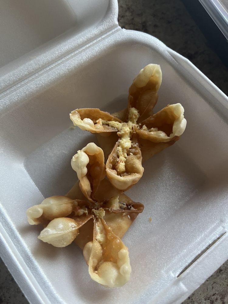 ZAAB THAI - 13 Photos - 224 W Genesee St, Lapeer, Michigan - Thai ...