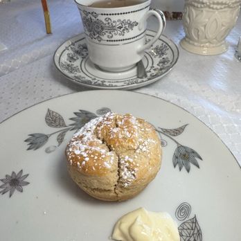 TEALICIOUS TEA HOUSE & CATERING - Updated December 2025 - 204 Photos ...