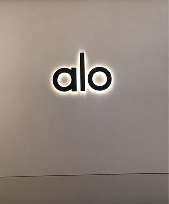 ALO - Updated December 2025 - 701 W Georgia St, Vancouver, British ...