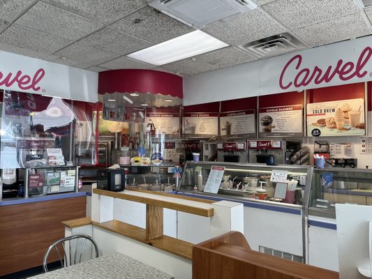 CARVEL - Updated May 2025 - 12 Photos & 14 Reviews - 233 E Main St, New ...