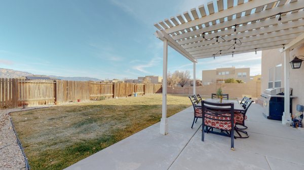 JEAN CHAVEZ - RE/MAX SELECT - Real Estate Agents - 8300 Carmel Ave NE ...