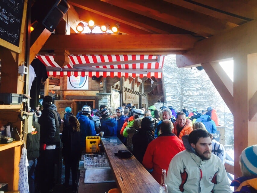 HENNU STALL - Updated March 2025 - Zen Steckenstrasse 111, Zermatt ...