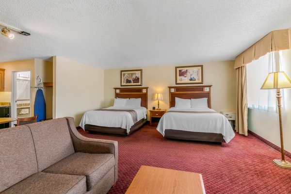 QUALITY INN - Updated December 2024 - 44 Photos & 17 Reviews - 750 ...