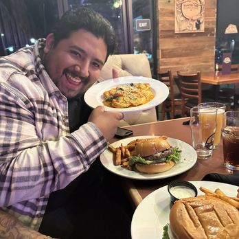 SLANTED TREE KITCHEN & TAPROOM - Updated May 2024 - 577 Photos & 592 ...