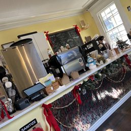 THE CUBBY HOLE - Updated October 2025 - 376 Photos & 384 Reviews - 37 E ...