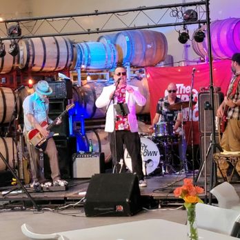 FLAT FISH BREWING - Updated December 2025 - 161 Photos & 78 Reviews ...