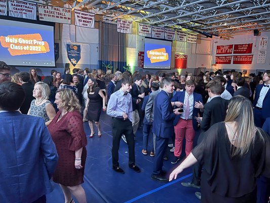 MAGIC MIKE DJS INTERNATIONAL - Updated September 2025 - 30 Photos & 25 ...