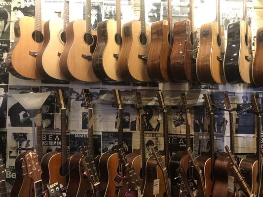 HANK’S GUITAR SHOP - Updated October 2025 - 14 Reviews - 27 Denmark ...