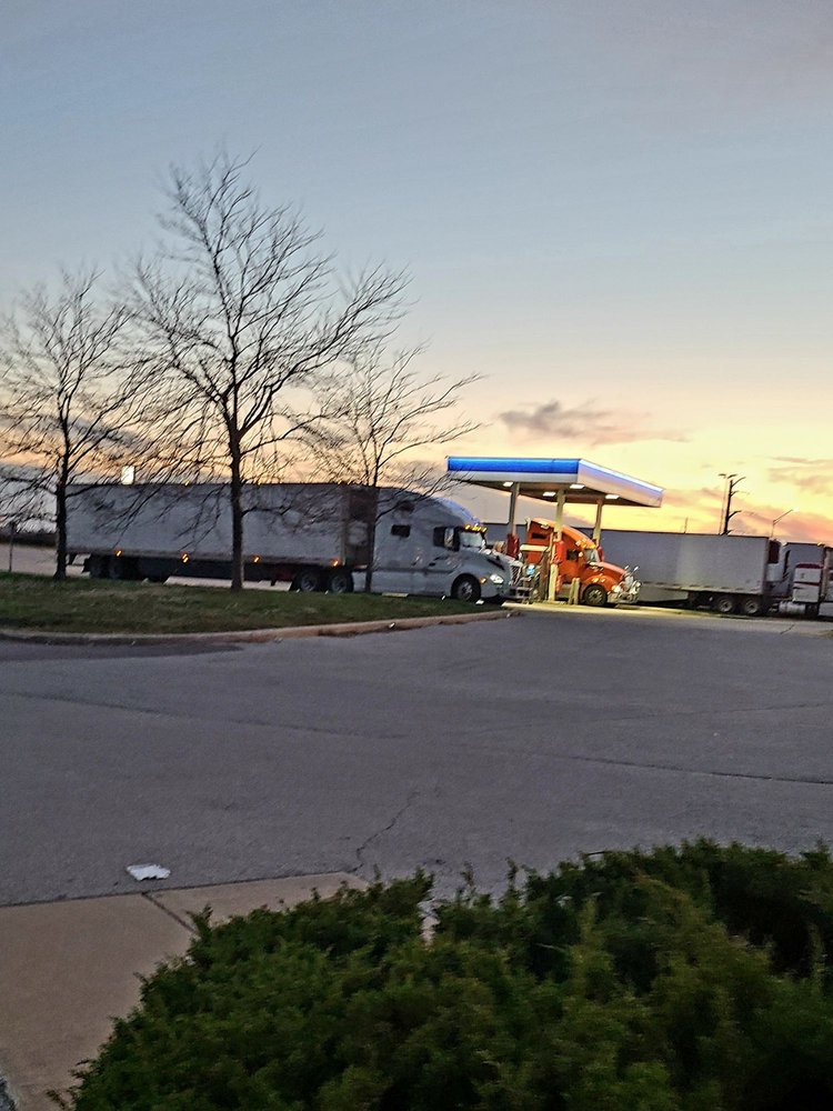 DEKALB OASIS - Updated November 2024 - 54 Photos & 58 Reviews - 2700 ...