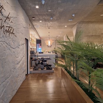 MATILDA - Updated July 2025 - 39 Photos & 14 Reviews - 535 N Wells St ...