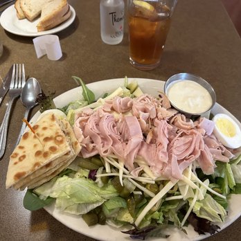 THOMAS’S FAMILY DINING - Updated November 2024 - 137 Photos & 243 ...