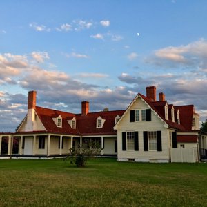 THOMAS DOWNING BRIDGE - 11 Photos - 15482 Queen St, Tappahannock ...