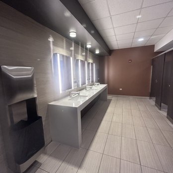 AMC DINE-IN BLOCK 37 - Updated October 2024 - 261 Photos & 361 Reviews ...