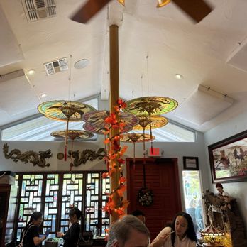 LIN ASIAN BAR AND DIM SUM - Updated June 2025 - 2844 Photos & 1233 ...