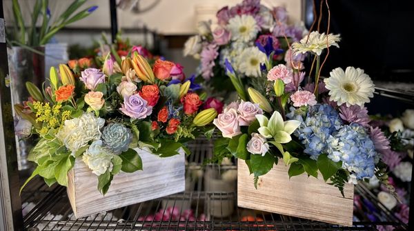 SIMI FLOWERS AND GIFTS - Updated January 2026 - 362 Photos & 77 Reviews ...