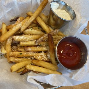 ZINBURGER - 859 Photos & 999 Reviews - 2502 E Camelback Rd, Phoenix ...