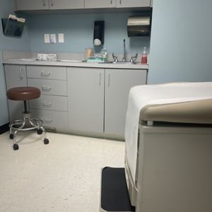 UROLOGY ASSOCIATES OF FREDERICKSBURG - Updated October 2025 - 1051 Care ...