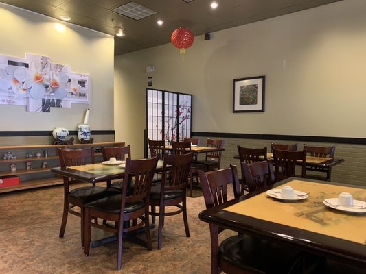 J & J CHINESE RESTAURANT - 92 Photos & 176 Reviews - 1025 NW Gilman ...