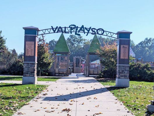 VALPLAYSO - Updated September 2024 - 14 Photos & 16 Reviews - 1200-1670 ...