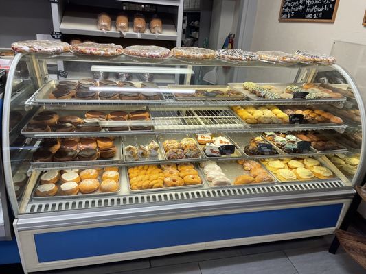 SIMPLE SIMON BAKERY - Updated June 2025 - 23 Photos & 45 Reviews - 218 ...