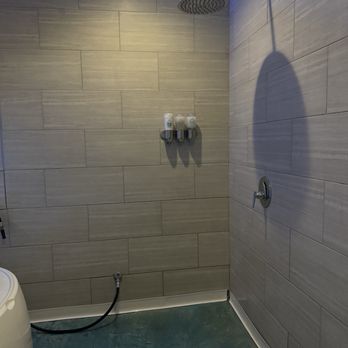 FLOAT STL - MIDTOWN - Updated December 2025 - 105 Photos & 53 Reviews ...