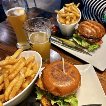 DERBY RESTAURANT - Updated December 2025 - 357 Photos & 116 Reviews ...