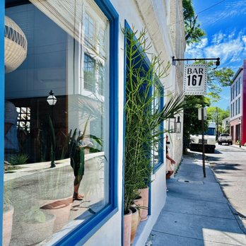 BAR167 - Updated February 2025 - 323 Photos & 129 Reviews - 5 Fulton St ...