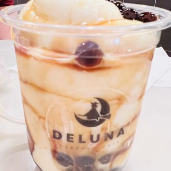 DELUNA DESSERT CAFE - Updated July 2024 - 604 Photos & 297 Reviews ...