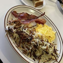 LANCERS RESTAURANT - Updated October 2025 - 666 Photos & 675 Reviews ...