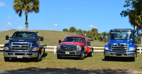 J & W TOWING - Updated September 2025 - 15 Photos - 1154 S Loop Blvd ...