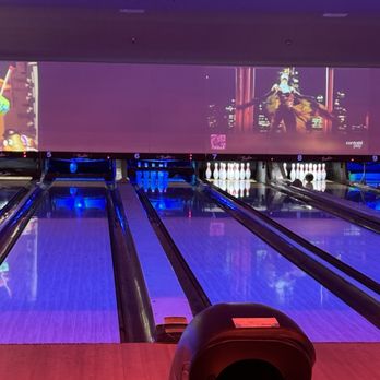 BOWLERO FULLERTON - Updated December 2024 - 119 Photos & 163 Reviews ...