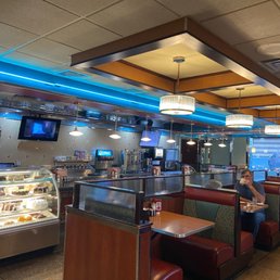 CAPITOL DINER - Updated April 2025 - 224 Photos & 387 Reviews - 800 ...