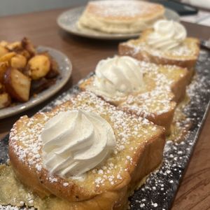 DAPPER’S WEST FAMILY RESTAURANT - 124 Photos & 239 Reviews - 980 W Lake ...