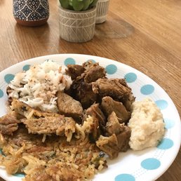 PIGNIC PUB & PATIO - Updated December 2025 - 688 Photos & 276 Reviews ...