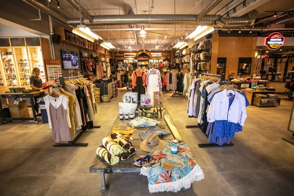 SHOWCASE WHISTLER - Updated November 2025 - 19 Photos & 24 Reviews ...