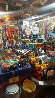 TOYS-N-TIQUES COLLECTIBLES & GENERAL STORE - Updated January 2026 ...