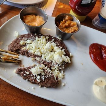 THREE BIRDS TAVERN - Updated December 2025 - 459 Photos & 578 Reviews ...